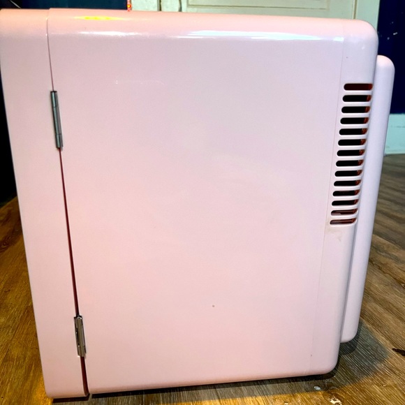 None | Other | Mini Cosmetic Fridgemirror With Light | Poshmark